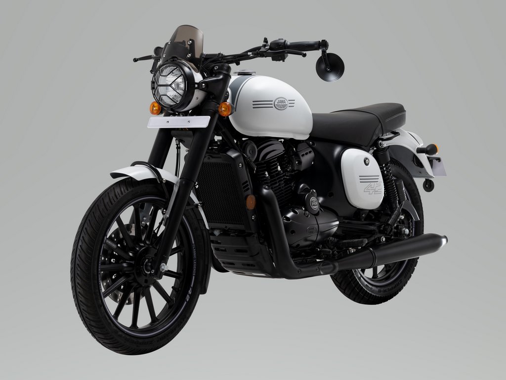 Updated Jawa Forty Two Rolls Out In India, Price Starts At INR 1.84 ...