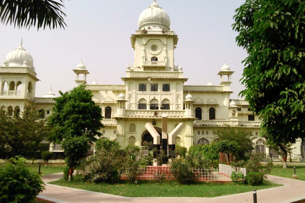 Lucknow University introduces Research integrated 4-year Bachelors ...