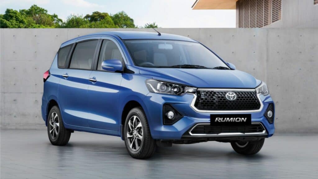 Toyota Rumion Makes Debut In India, Toyota Family Just Got Bigger - The ...